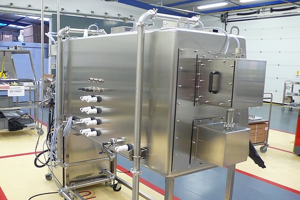 Vacuum Cleaner for Glove Boxes and Isolators