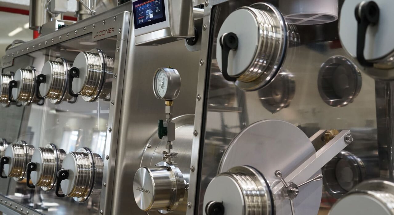 Nuclear Glove Boxes and Isolators - Nuclear Applications