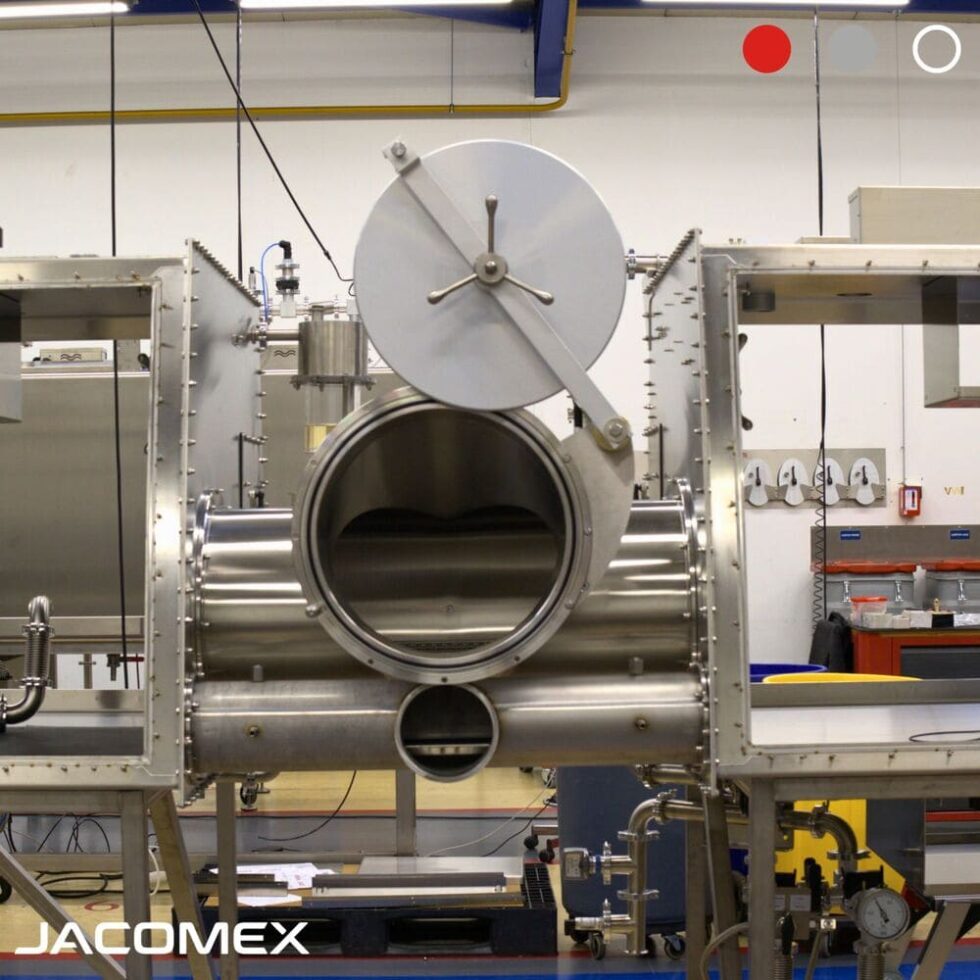 Optimize your transfers with Jacomex T-shaped vacuum airlocks - Jacomex